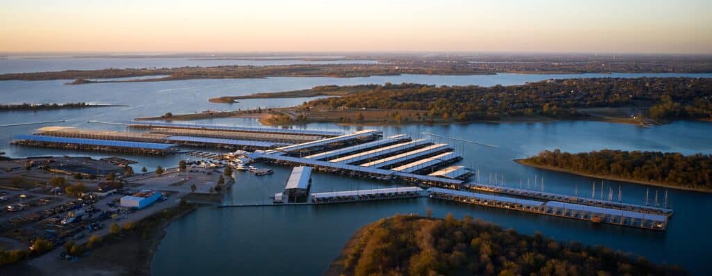 Safe Harbor Pier 121 | Marina in Lewisville, Texas